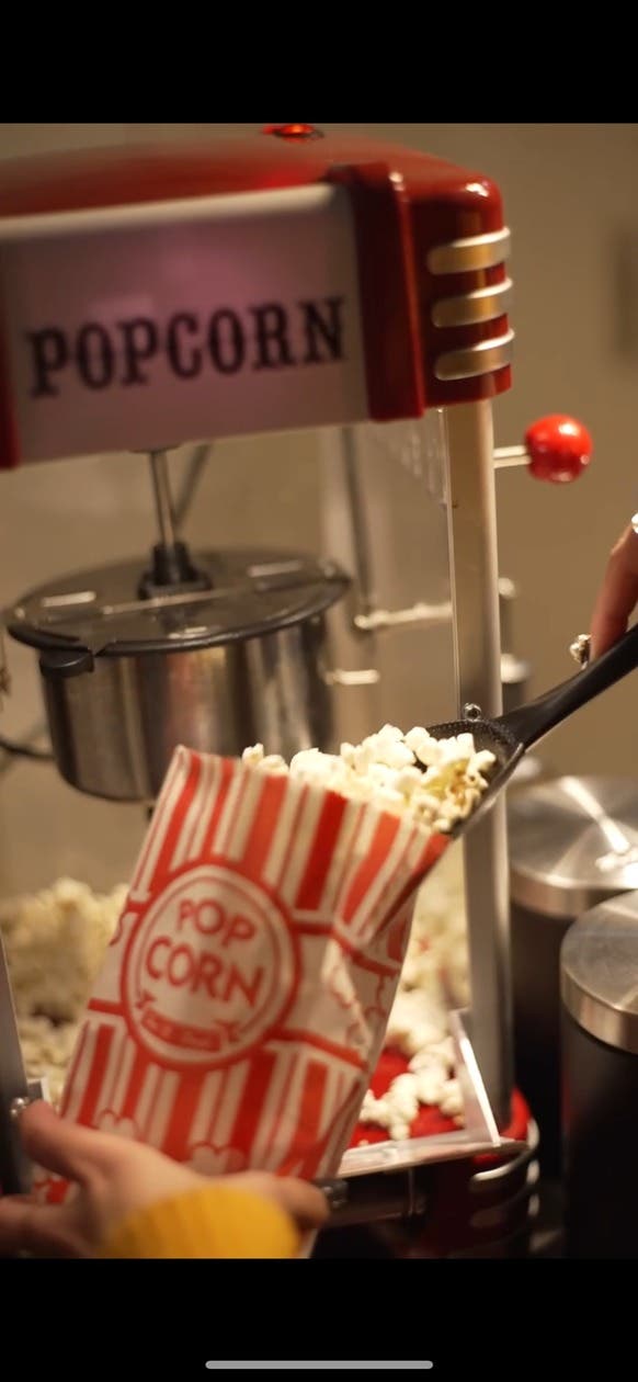 🎉 新年会・冬デートに｜大画面で映画鑑賞🎬・パーティーに｜大画面でまったり過ごす大人時間の写真20