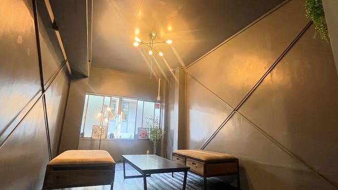 河原町7分|下がバーの2階貸切空間!パーティ・誕生日・打ち上げにの写真2