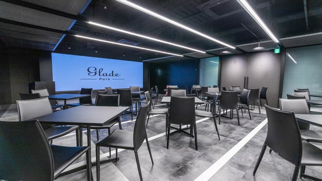 グレパ新橋8F【新橋駅 徒歩1分】パーティ イベント 撮影 ♥控室あり! 飲食 OK 無料WiFi 駅近★の写真2