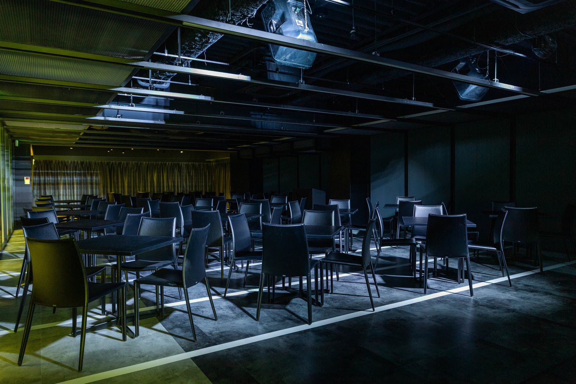 グレパ新橋8F【新橋駅 徒歩1分】パーティ イベント 撮影 ♥控室あり！ 飲食 OK 無料WiFi 駅近★の写真6