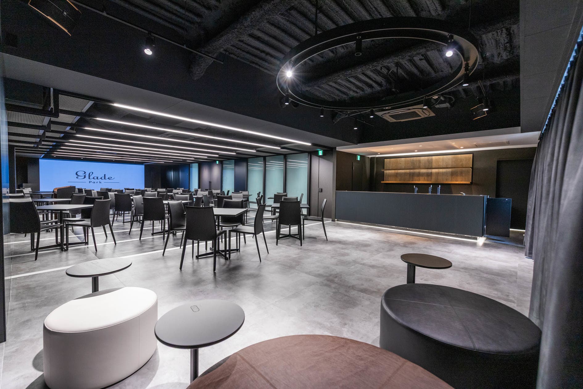 グレパ新橋8F【新橋駅 徒歩1分】パーティ イベント 撮影 ♥控室あり！ 飲食 OK 無料WiFi 駅近★の写真4