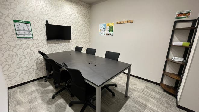 【恵比寿駅から徒歩1分】モニター・フリードリンク付き6名会議室(Room F)※予約時間前は入室不可【3階】.の写真4