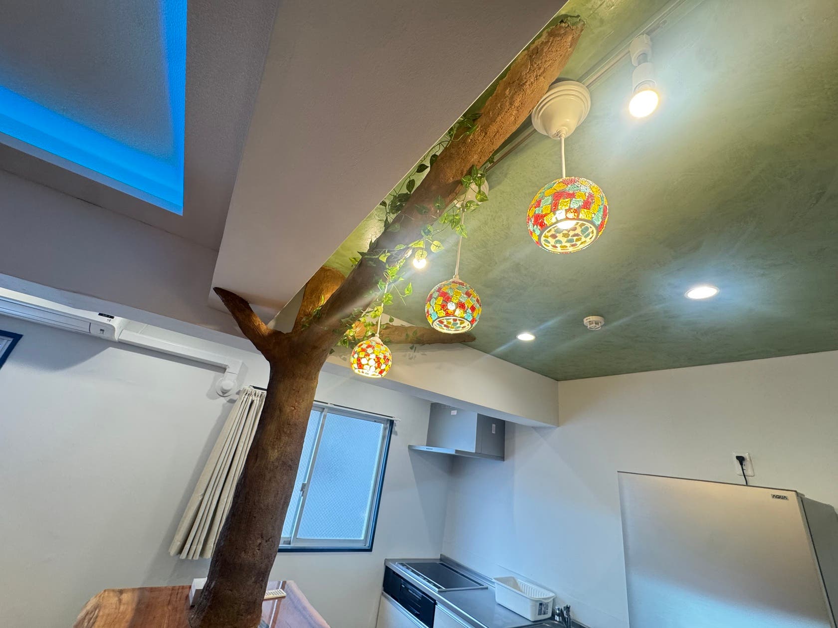 新板橋駅4分❗️板橋駅7分❗️駅近コンビニ近く❗️新規内装リフォーム済み　すべり台ハンモックチェアでお子様も楽しいスペース❗️の写真8