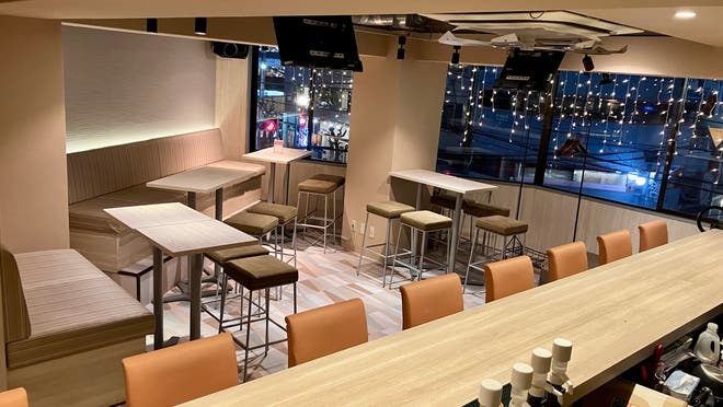 恵比寿駅2分eカラオケ、ミニステージあり、パーティー/イベント/会議などに人気のカフェスペース☆の写真1