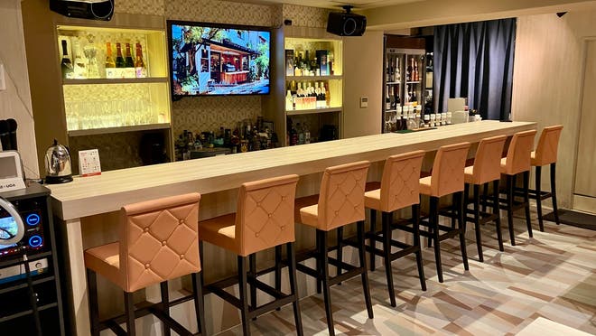 恵比寿駅2分eカラオケ、ミニステージあり、パーティー/イベント/会議などに人気のカフェスペース☆の写真3