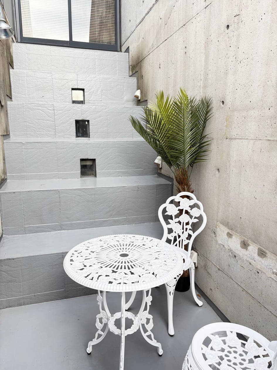 【栄から徒歩圏内】1時間からOK/商用利用可/撮影/コスプレ/配信/本格撮影スタジオ【新栄フォトスタジオ】の写真13