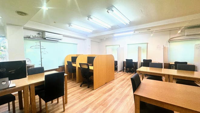 ◆静寂と集中のワークスペース◆ シンプルで洗練された空間で、あなたの仕事に新しい価値をの写真1