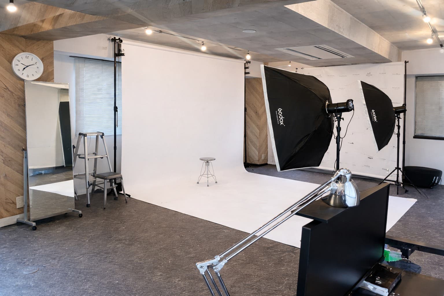 撮影スタジオ・会議室・オフィスの写真2