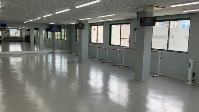 京都市伏見区・長岡京市・向日市からのアクセス抜群!ダンス・演劇の練習や定期に生徒さんを教える教室での使用に最適!の写真2