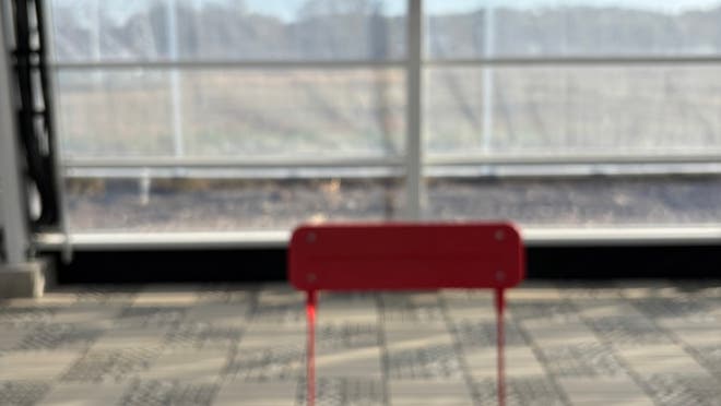 天井7.5Mから苺が吊り下がる「苺空間」を多目的にご利用可能。夜はライトアップ。湘南、貸切パーティー、ロング会議、フォト婚、苺狩の写真5