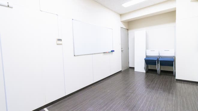 【広島駅出口徒歩4分!定員12名!】大型モニター・10Gbps光回線・WiFi全て無料!ふれあい貸し会議室 広島No155の写真15