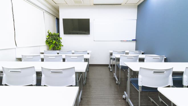 【広島駅出口徒歩4分!定員20名!】大型モニター・10Gbps光回線・WiFi全て無料!ふれあい貸し会議室 広島No158の写真1