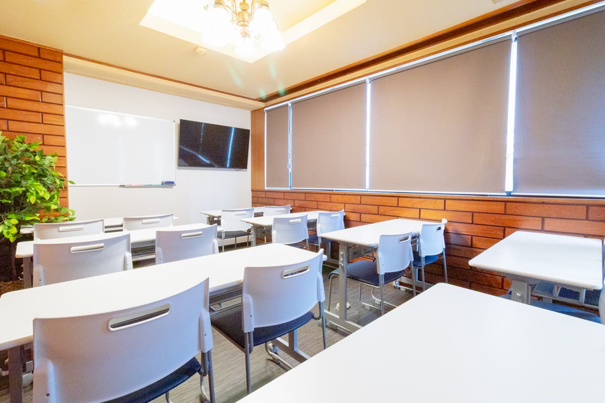 【広島駅出口徒歩4分！定員16名！】大型モニター・10Gbps光回線・WiFi全て無料！ふれあい貸し会議室 広島No160の写真2