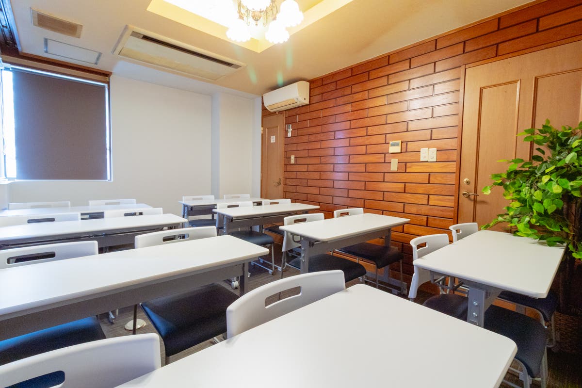 【広島駅出口徒歩4分！定員16名！】大型モニター・10Gbps光回線・WiFi全て無料！ふれあい貸し会議室 広島No160の写真4