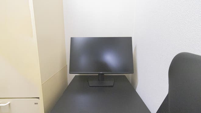 【広島駅出口徒歩4分!定員1名!】27インチモニター・10Gbps光回線・WiFi全て無料!ふれあい貸し会議室 広島No161の写真2