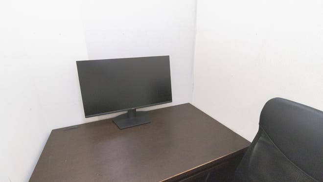 【広島駅出口徒歩4分!定員3名!】27インチモニター・10Gbps光回線・WiFi全て無料!ふれあい貸し会議室 広島No162の写真1