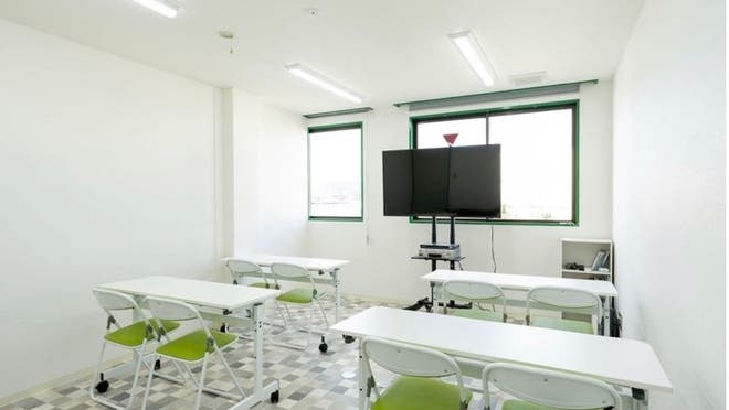 京都市伏見区・長岡京市・向日市からのアクセス抜群!学習室・カルチャースクール・ミーティングルームに最適!の写真1