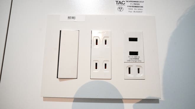 <ミニマルワークスペース南森町 ミーティング>6名収容個室🚪Wi-Fi📶モニター🖥️会議/商談/面接/Web面談/作業の写真11