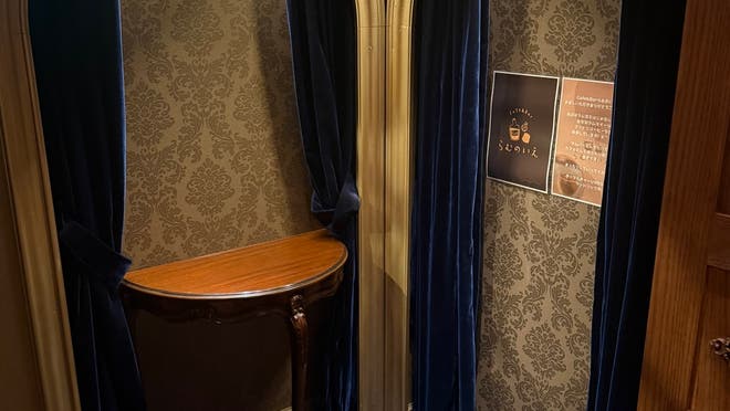 【歌舞伎町】新宿駅から徒歩10分の静かなバー空間|撮影・配信・対談・作業利用に最適の写真2