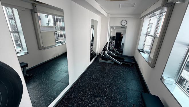 地域最安値 代々木徒歩2分 パーソナルスペースの写真3