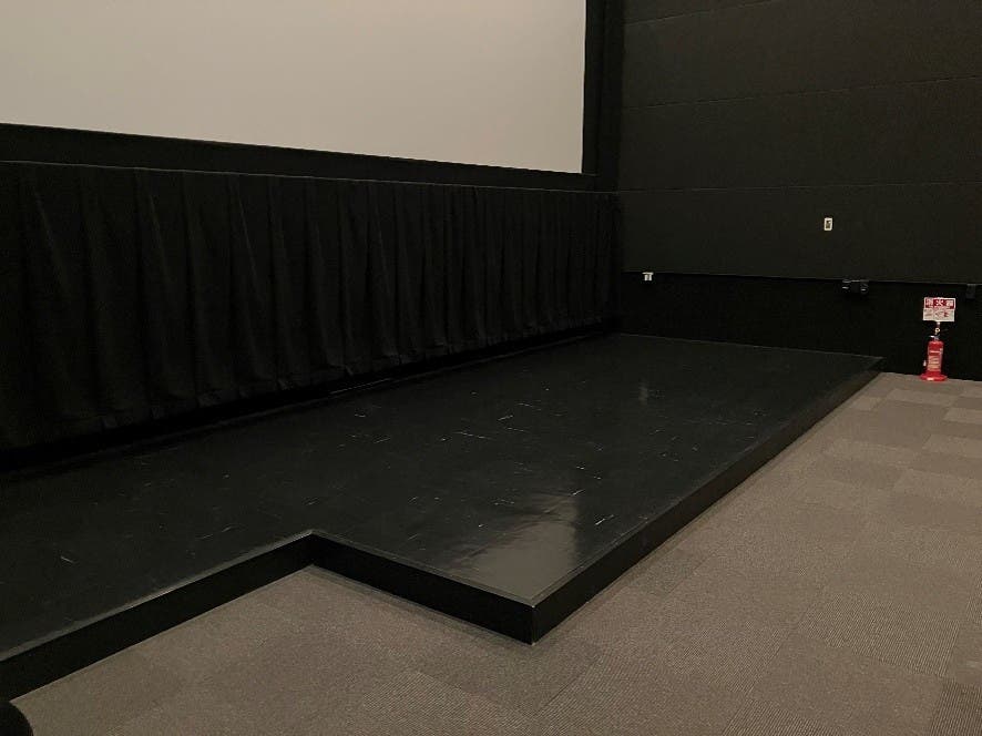 【あしかが 98席】映画館で、会社説明会、株主総会、講演会の企画はいかがですか？の写真3