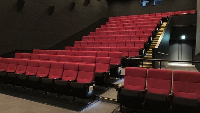 【あしかが 120席】映画館で、会社説明会、株主総会、講演会の企画はいかがですか?の写真2