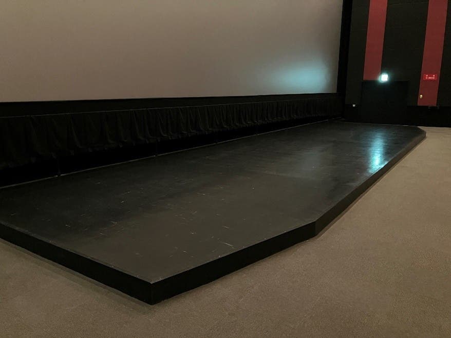 【あしかが 391席】映画館で、会社説明会、株主総会、講演会の企画はいかがですか？の写真3