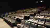 【幕張 203席】映画館で、会社説明会、株主総会、講演会の企画はいかがですか?の写真2