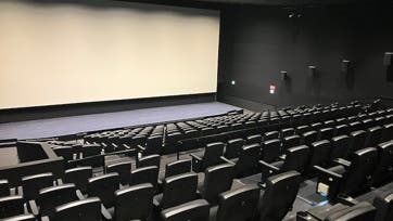 【松戸・311席】映画館の大スクリーンで会議、入社式、イベントはいかが?の写真1