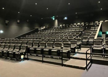 【松戸・201席】映画館の大スクリーンで会議、入社式、イベントはいかが？の写真2