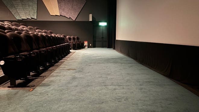 【キャナルシティ博多 120席】映画館で、会社説明会、株主総会、講演会の企画はいかがですか?の写真3