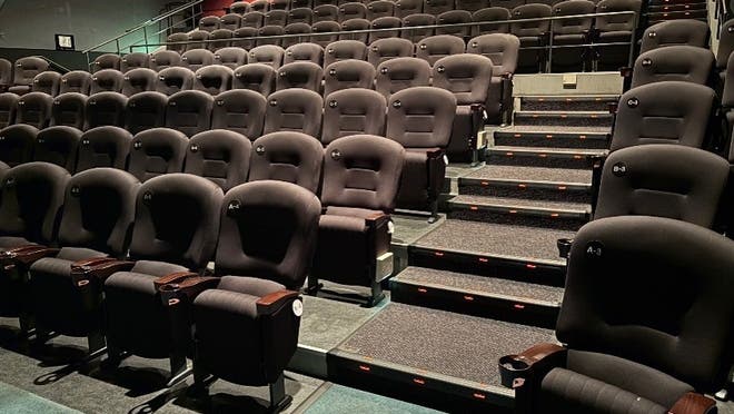 【キャナルシティ博多 146席】映画館で、会社説明会、株主総会、講演会の企画はいかがですかの写真2