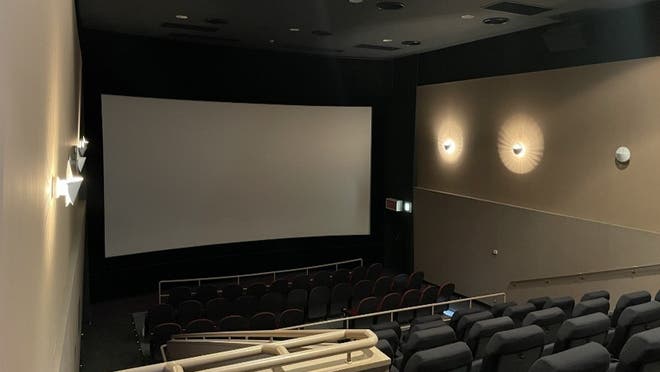 【なかま 87席】映画館で、会社説明会、株主総会、講演会の企画はいかがですか?の写真1