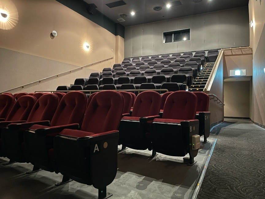 【なかま 87席】映画館で、会社説明会、株主総会、講演会の企画はいかがですか？の写真2