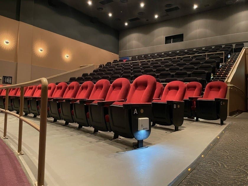 【なかま 186席】映画館で、会社説明会、株主総会、講演会の企画はいかがですか？の写真2