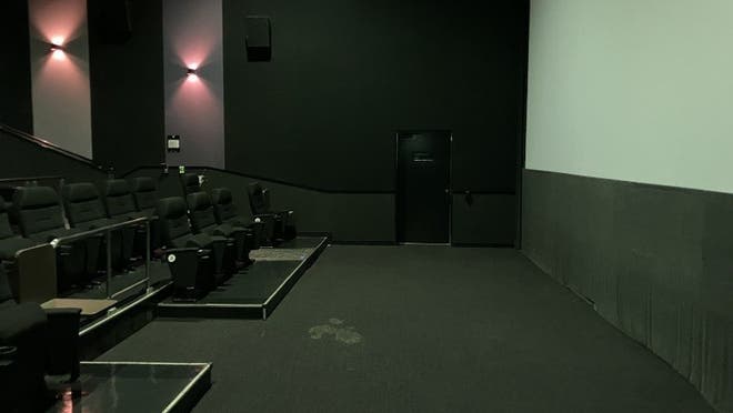 【久山 100席】映画館で、会社説明会、株主総会、講演会の企画はいかがですか?の写真3