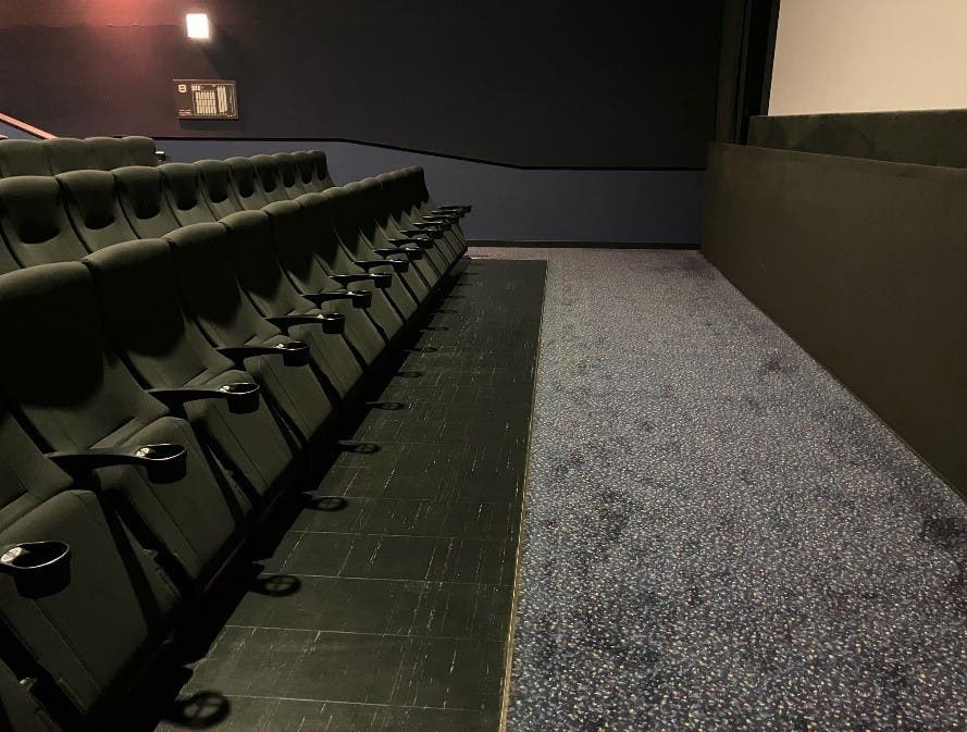 【長崎 137席】映画館で、会社説明会、株主総会、講演会の企画はいかがですか？の写真3