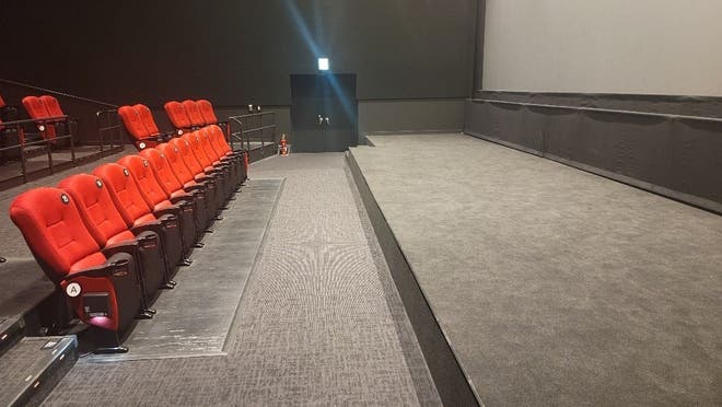 【浦添・211席】映画館の大スクリーンで会議、入社式、イベントはいかが?の写真3