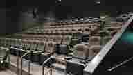 【浦添・97席】映画館の大スクリーンで会議、入社式、イベントはいかが?の写真2