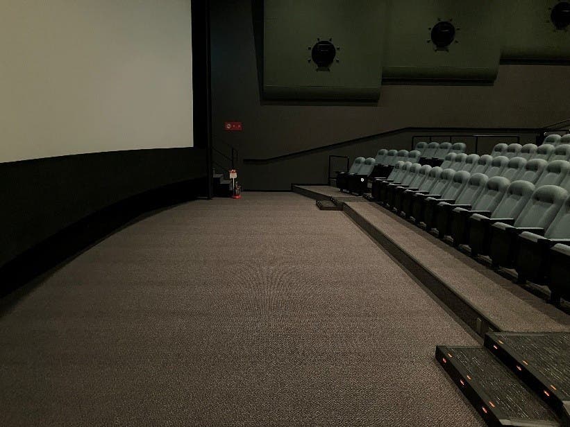 【お台場 236席】映画館で、イベント・会社説明会・株主総会・講演会の企画はいかがですか？の写真3