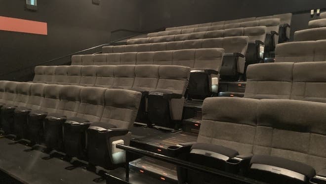 【としまえん 93席】映画館で、会社説明会、株主総会、講演会の企画はいかがですか?の写真2