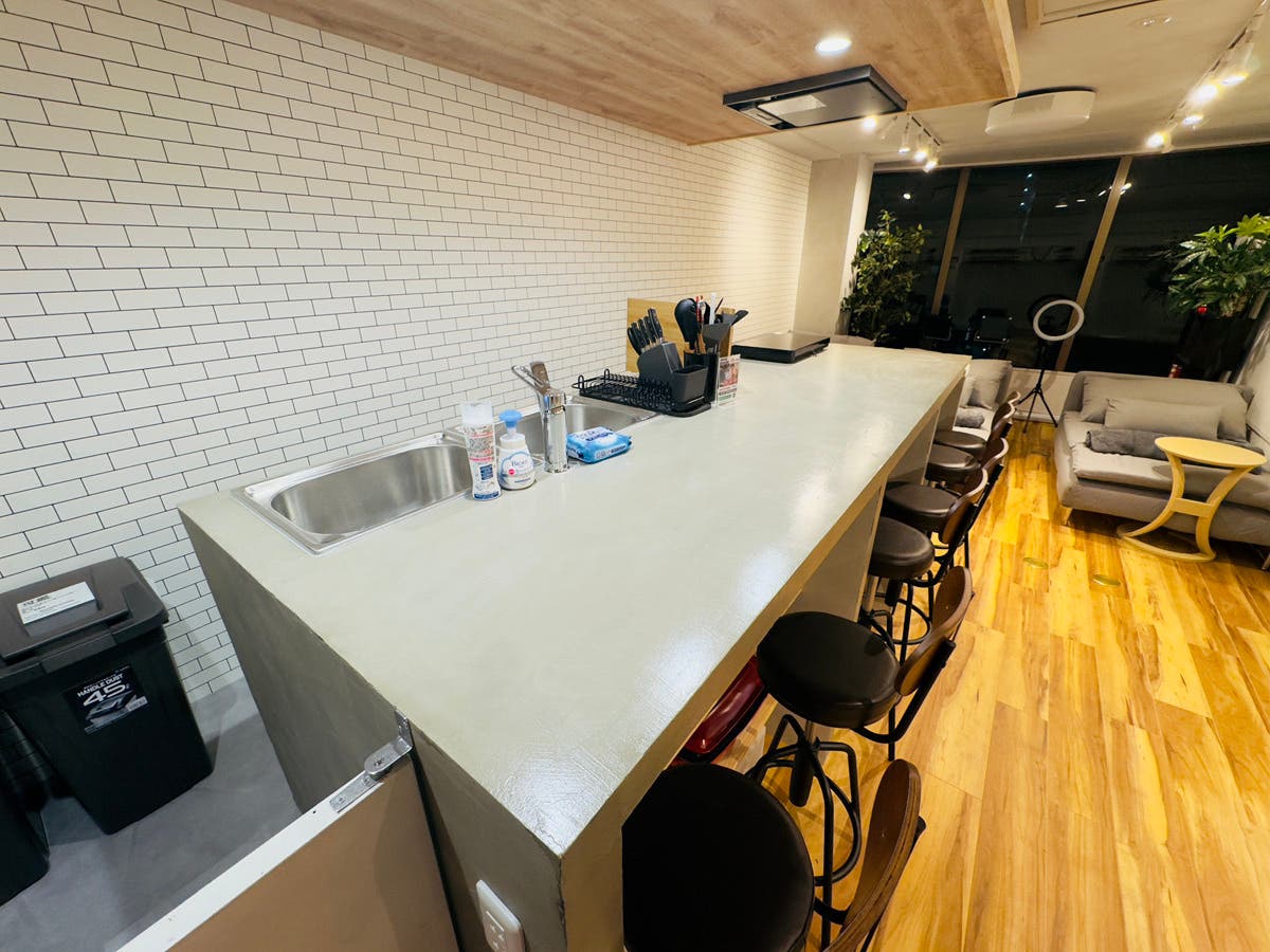 新店✨リノスペキッチン新橋🍳クリスマス🎄忘年会・デート・料理・ホームパーティ・飲み会・打ちあげ・歓迎会・撮影・収録の写真3