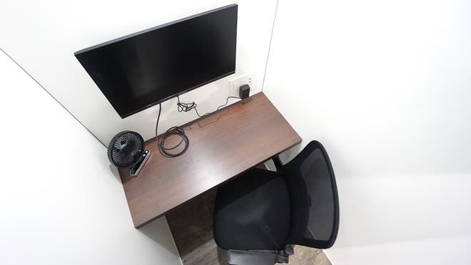 <PaO Work NMF青山一丁目ビルNo.1>1人用個室🚪Wi-Fi📶モニター🖥️電源🔌テレワーク/Web会議の写真2