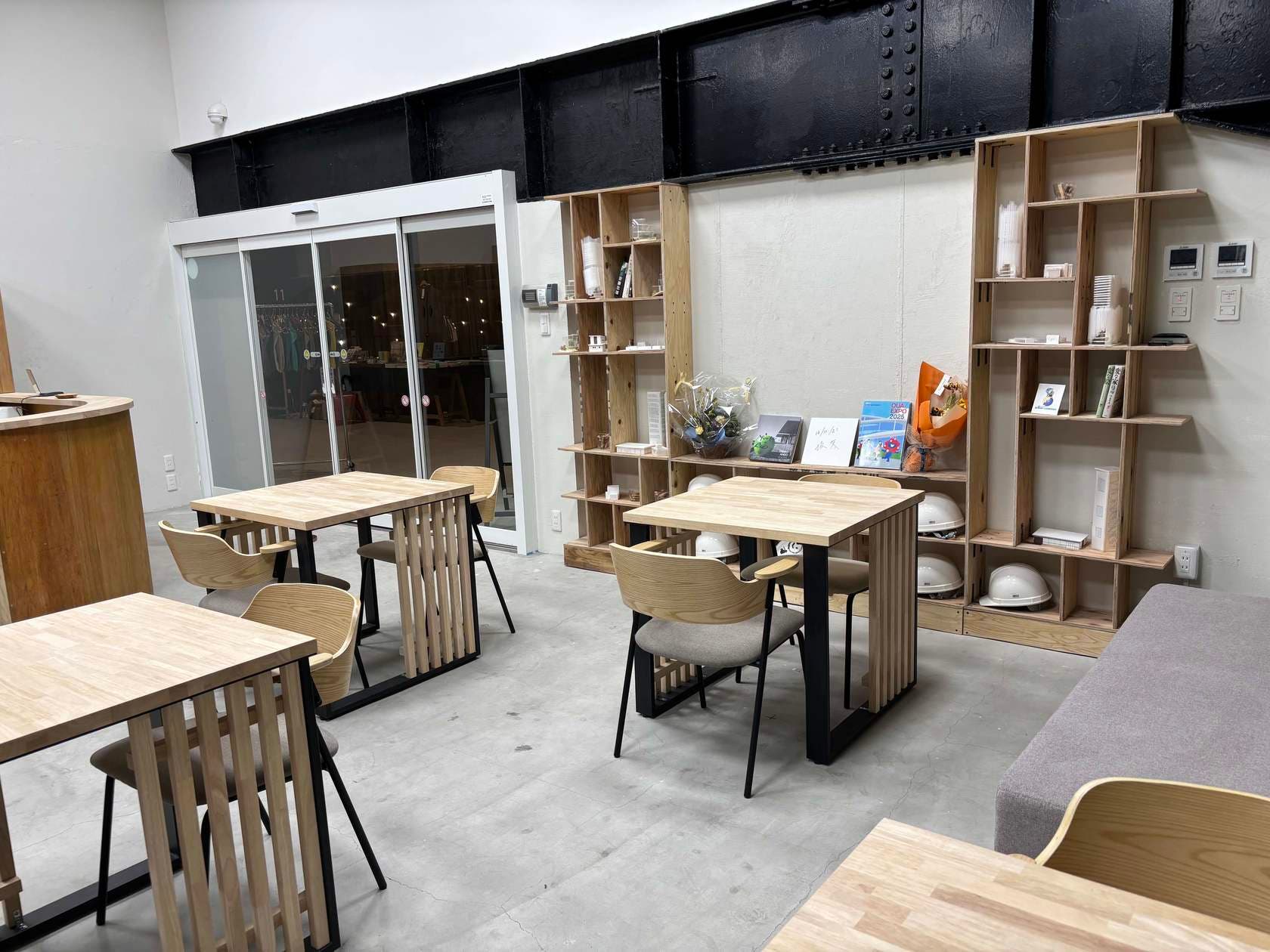 【立席最大30名、着席24名利用可】WI-FI完備■小規模の会議や交流会、撮影に！の写真7