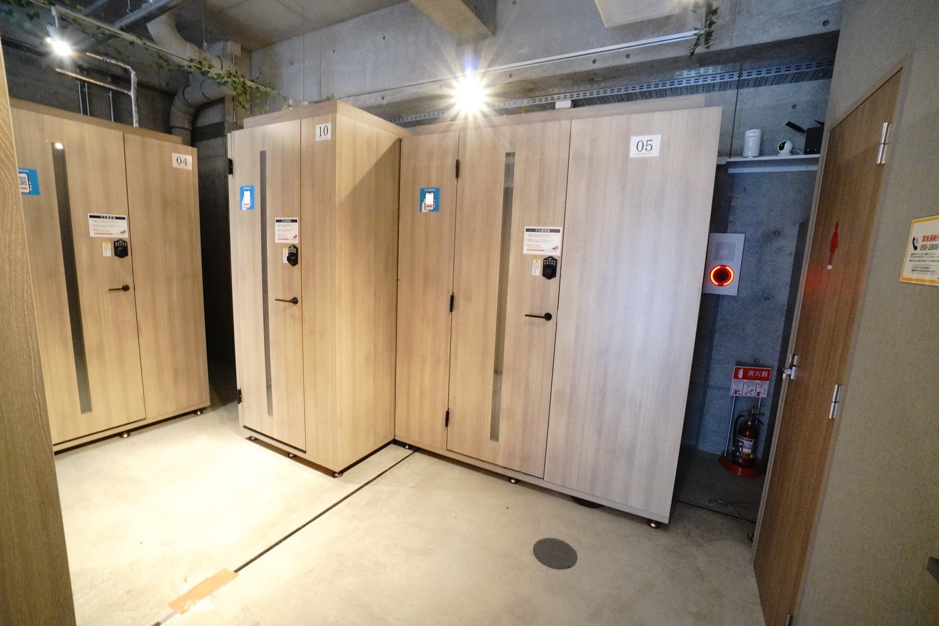 ＜ミニマルワークスペース南森町No.4＞南森町駅徒歩5分！Wi-Fi完備！モニターあり/テレワーク/Web会議/面接の写真7