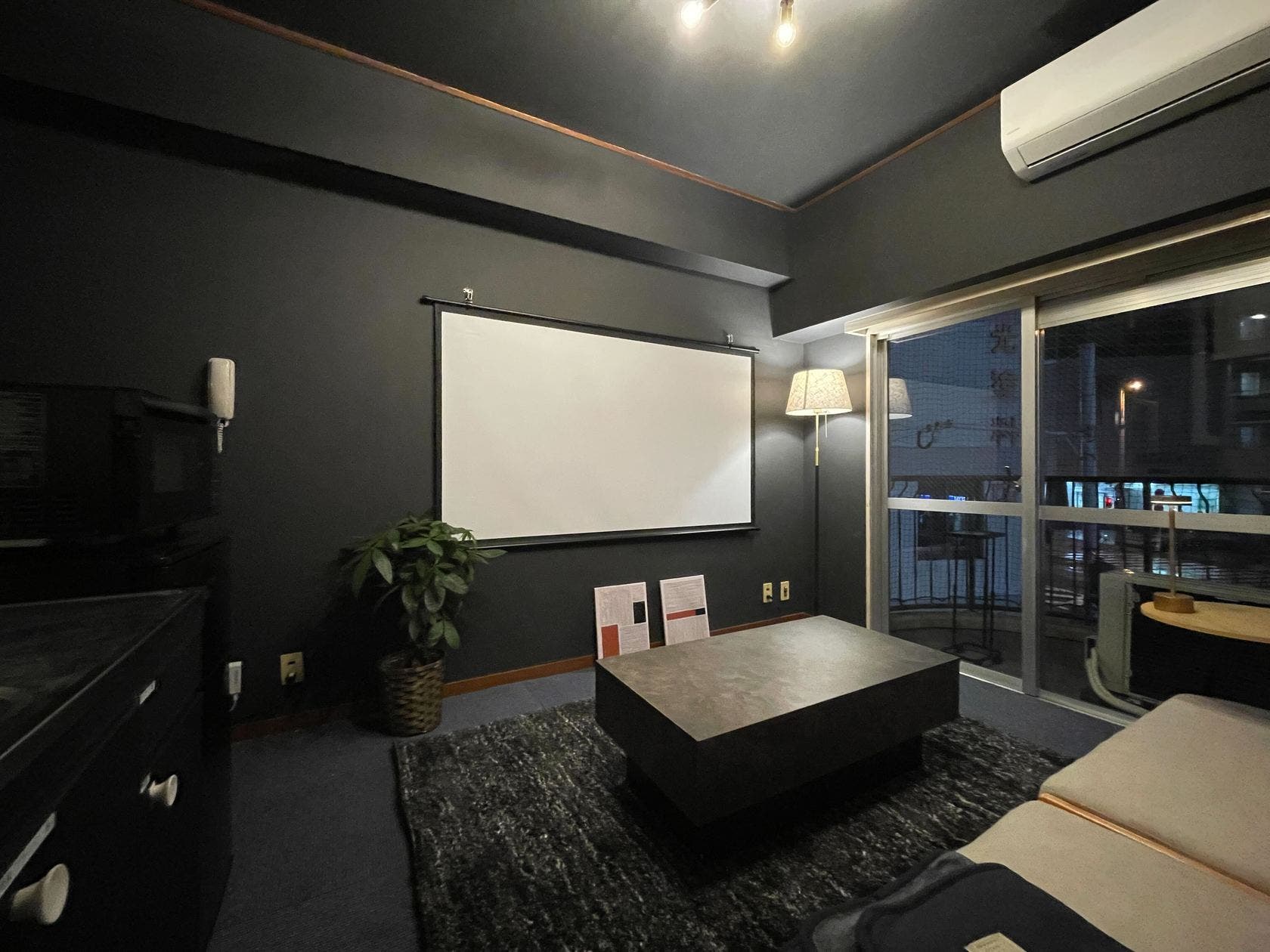 スペモ🎬駅徒歩０分🚶‍♀️プロジェクター🎦スクリーン🎞️映画鑑賞🍿ゲーム🎮️デート💖816_CINEMA福岡天神の写真2