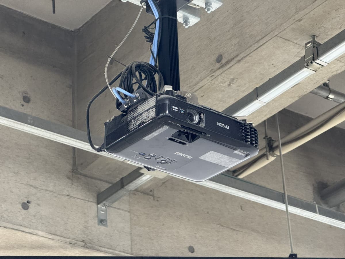 【平日会議室利用限定】栄テレビ塔から徒歩5分の好立地200㎡天井高4.5m 会議室仕様｜アルベホール名古屋の写真15