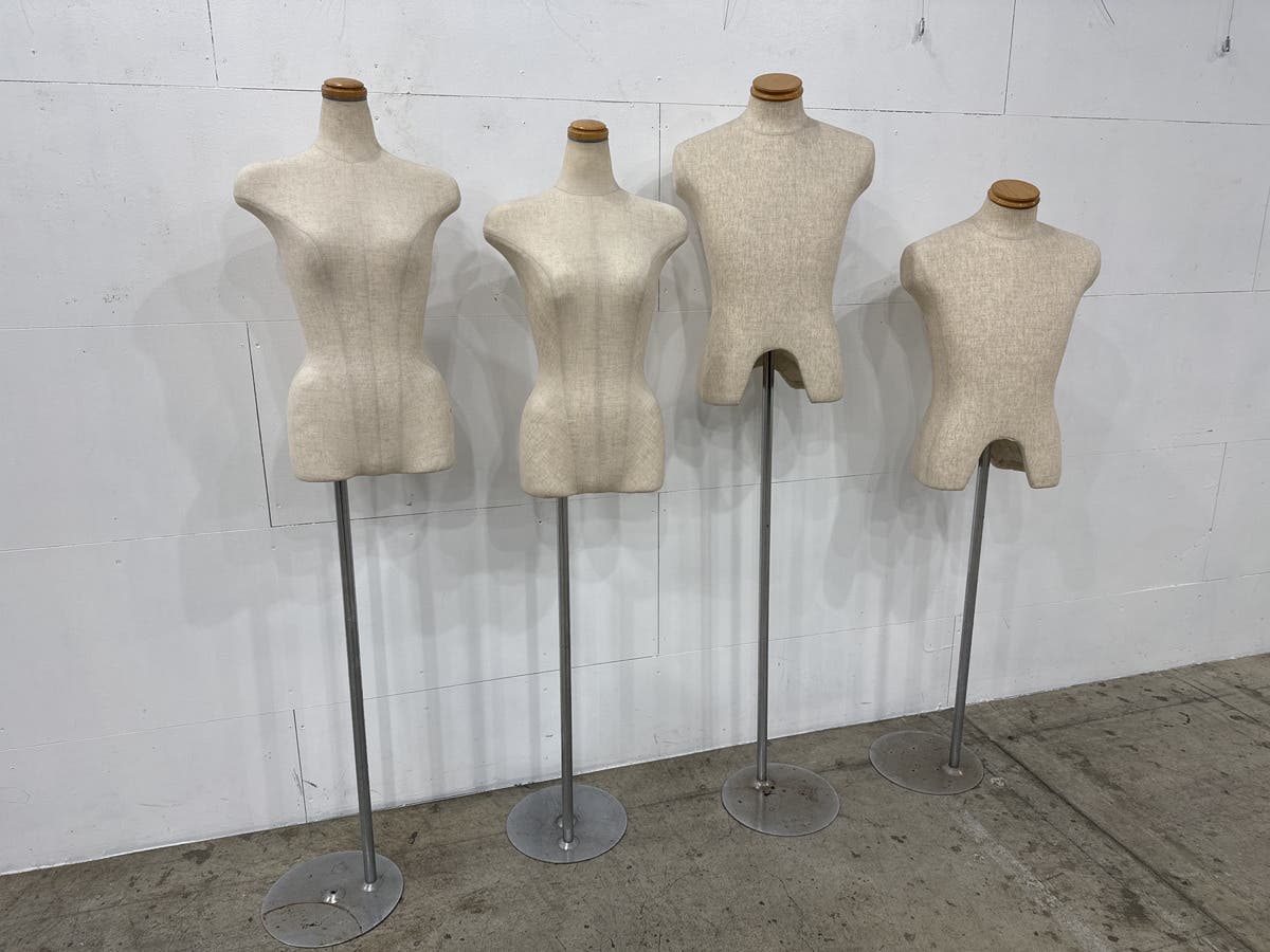 【平日会議室利用限定】栄テレビ塔から徒歩5分の好立地200㎡天井高4.5m 会議室仕様｜アルベホール名古屋の写真17