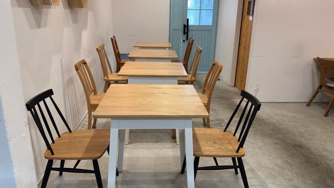 【中崎町駅・天神橋筋六丁目駅から8分】カフェスペース貸切。高速Wi-Fi完備、個展/撮影/勉強会など/ノスタルジーなスペースの写真3