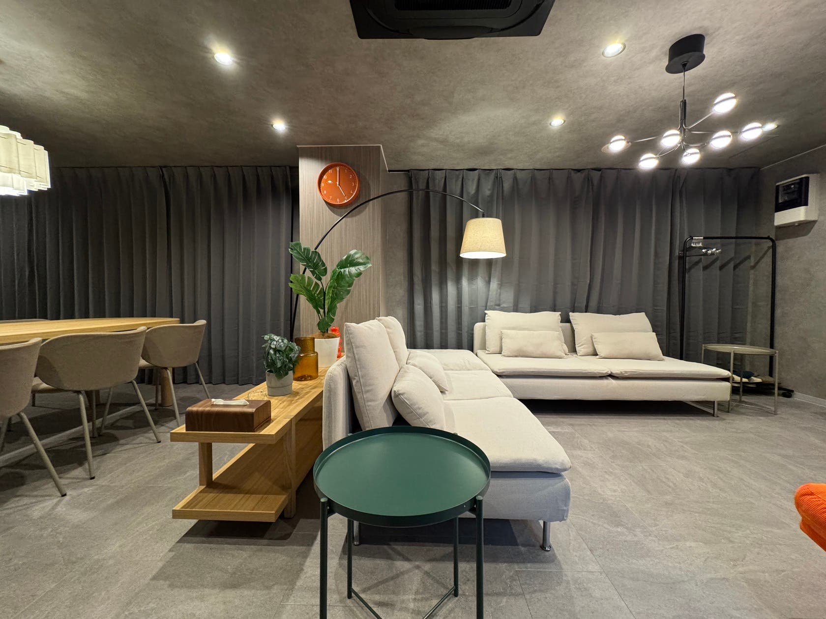 スペモ🏠駅徒歩4分✨キッチン🍳プロジェクター🎥パーティー🍷撮影🎥ママ会👶🏻777_SpemoLIVING西船橋の写真2